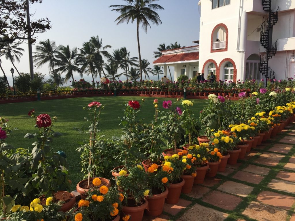 SD CORPORATION ALPINE TOWERS – Shivneri Garden